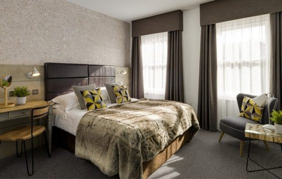 5 of the Best Interior Designers in the UK - Circu Magical Furniture